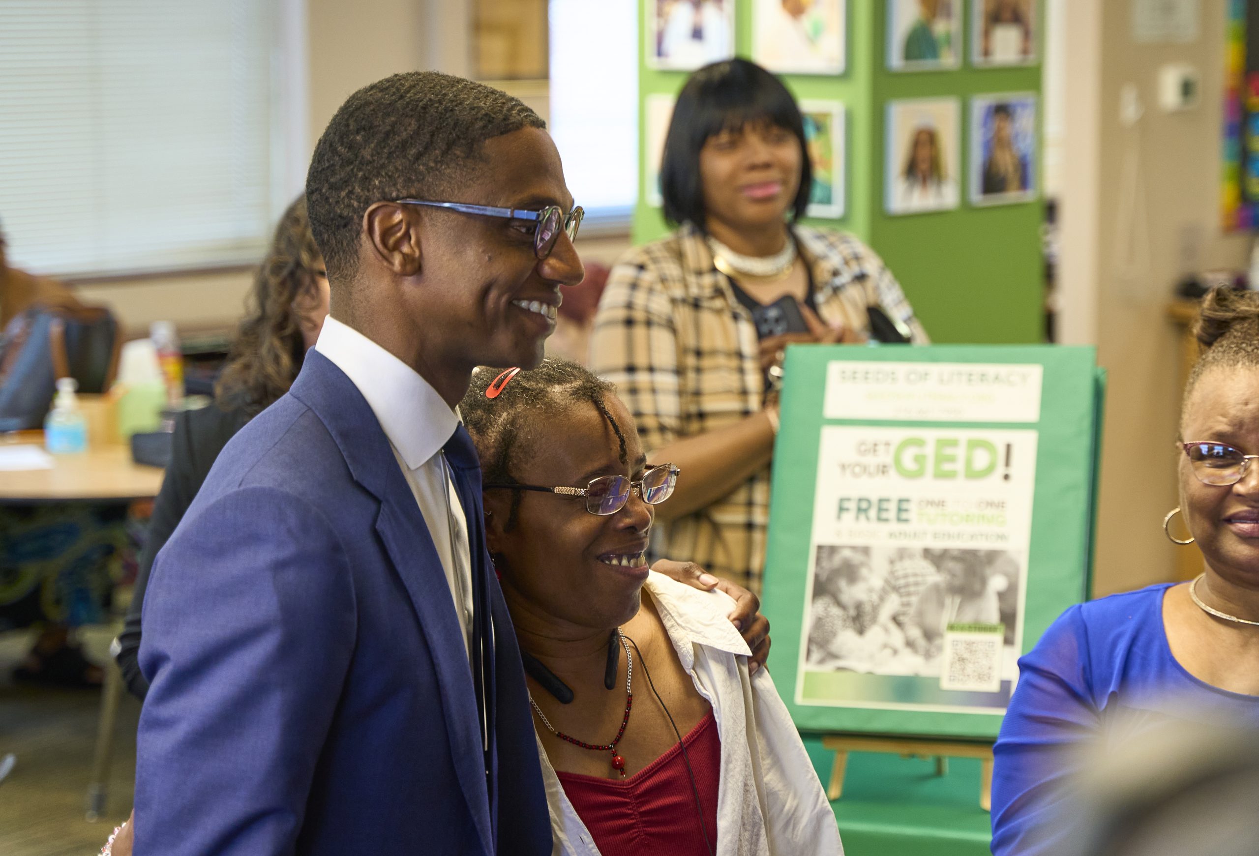 Visit from Cleveland Mayor inspires adult learners | Seeds of Literacy